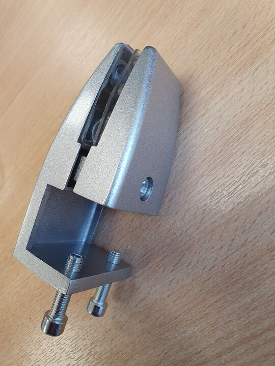 Edge Mounted Screen Clamp