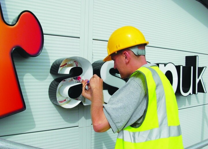 Built Up Letter & Logo Signs