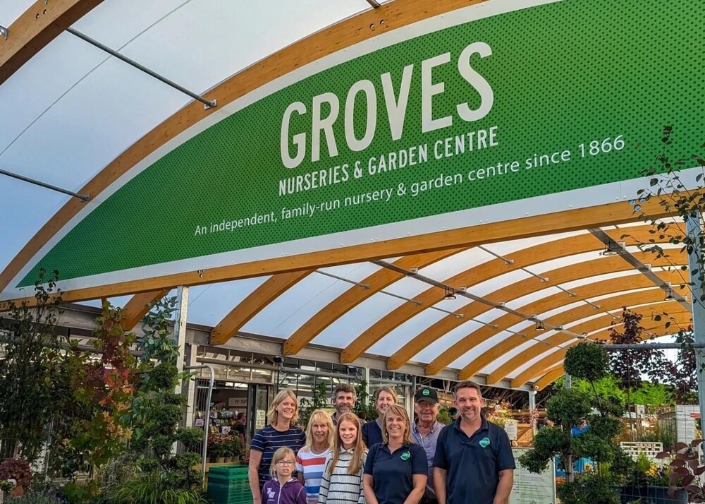 New Custom Curved Main Fascia Sign for Groves Nurseries