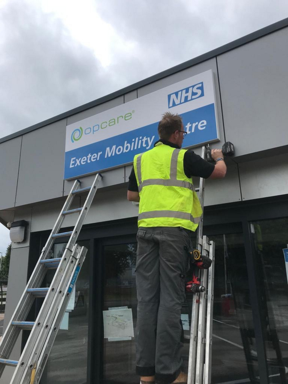 Tray Signage For Opcare